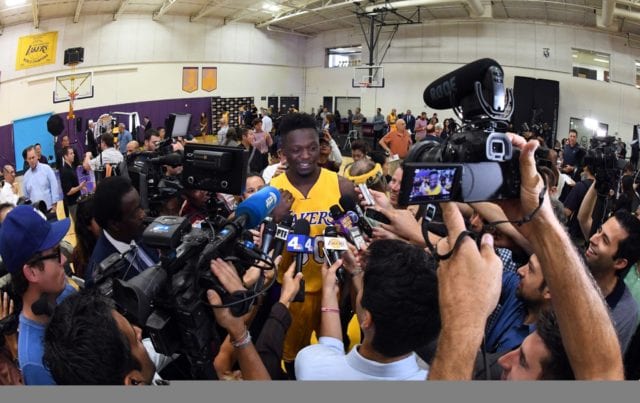 Luke Walton: Julius Randle 'Incredible' Bringing Ball Up The Floor In ...