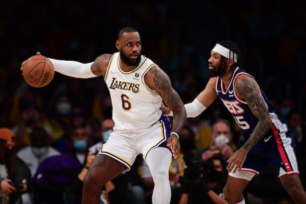 LeBron James Says He'll Continue 'Carry The Load' During Lakers ...