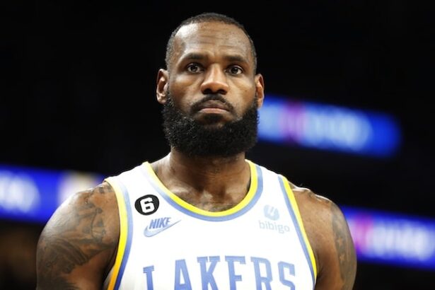 Lakers Video: LeBron James Potentially Takes Swipe At Front Office ...