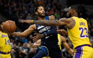 Lakers News: LeBron James Celebrates Bulls Retiring Derrick Rose's Jersey