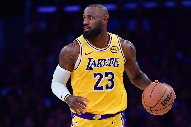 Lakers Injury Update: LeBron James Available Vs. 76ers
