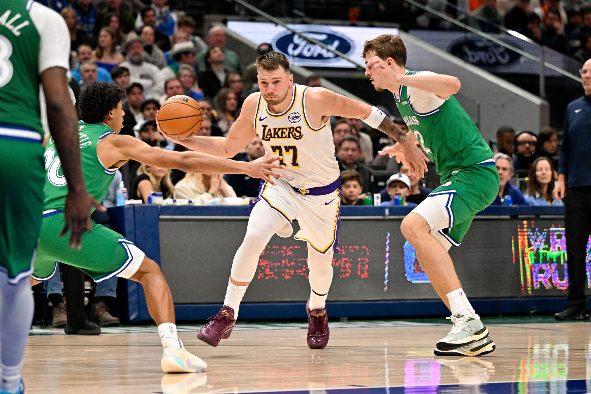 LakersNation.com | The Largest Lakers Fan Site on the Planet