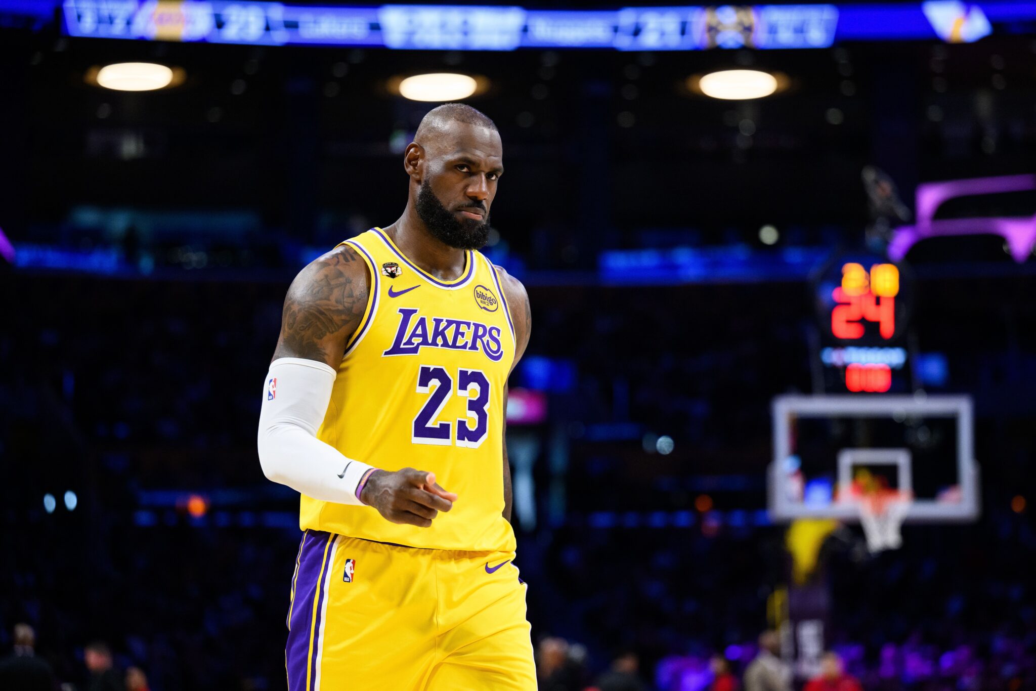Lakers News: JJ Redick Appreciates LeBron James Diving For Late Loose Ball